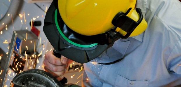 Understanding Head Protection -- Occupational Health & Safety